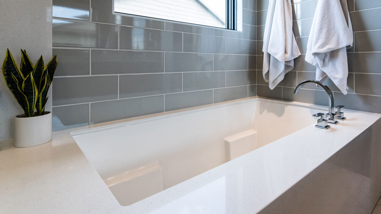 5 Benefits of Iced White Quartz Countertops | Evolution Design Utah